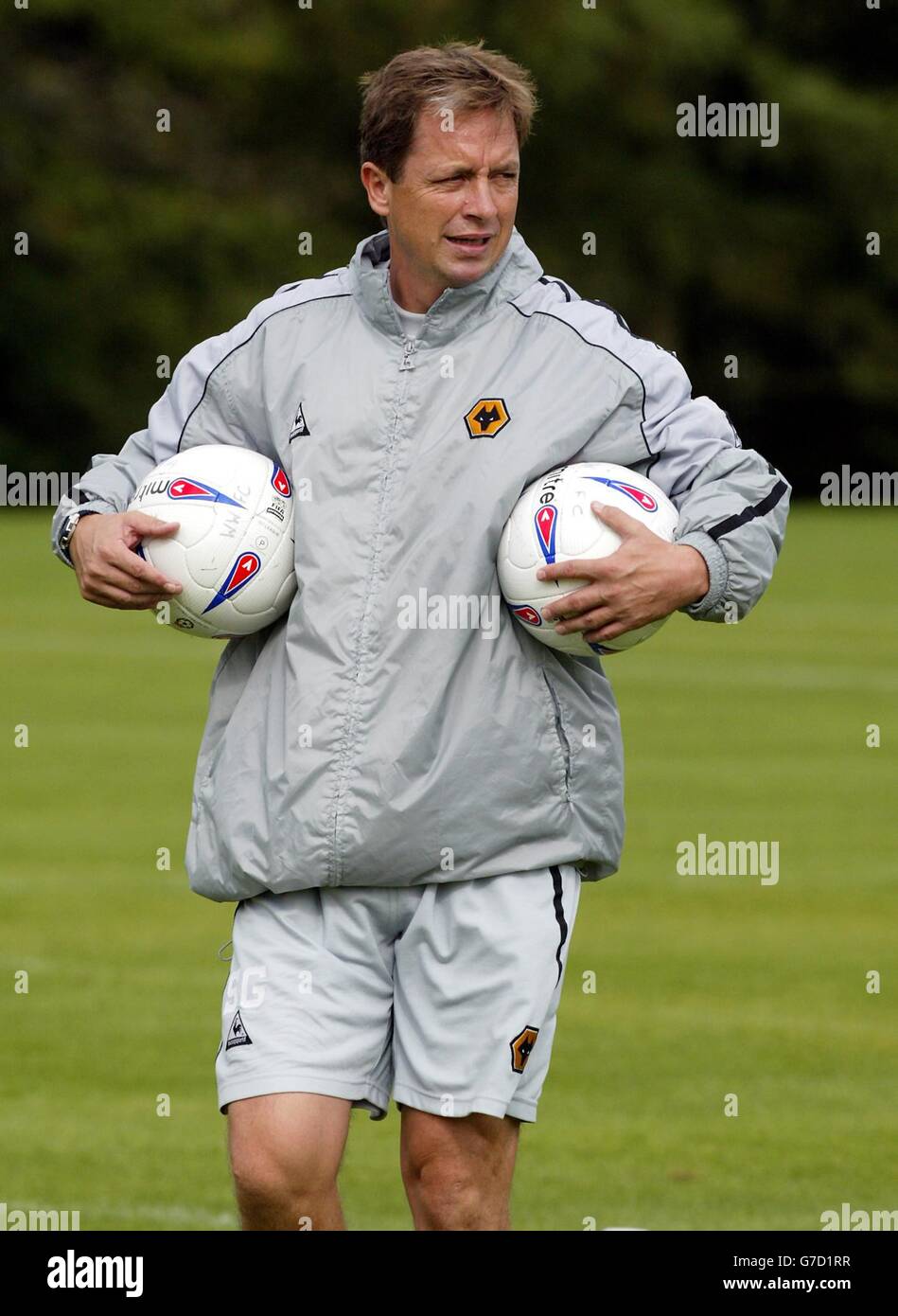 Stuart Gray - Wolves Coach Stock Photo - Alamy