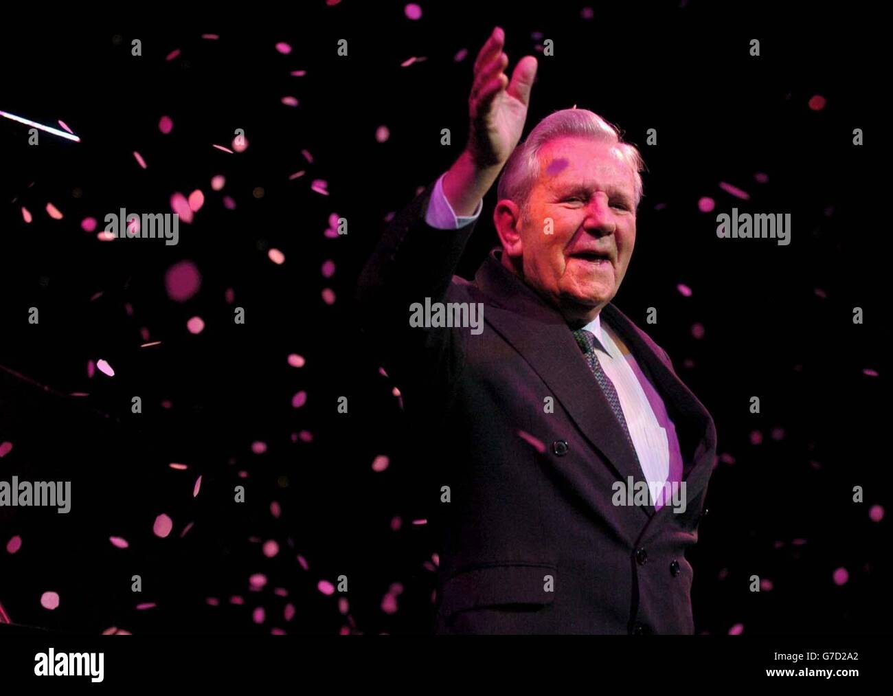 Sir Norman Wisdom retires Stock Photo - Alamy