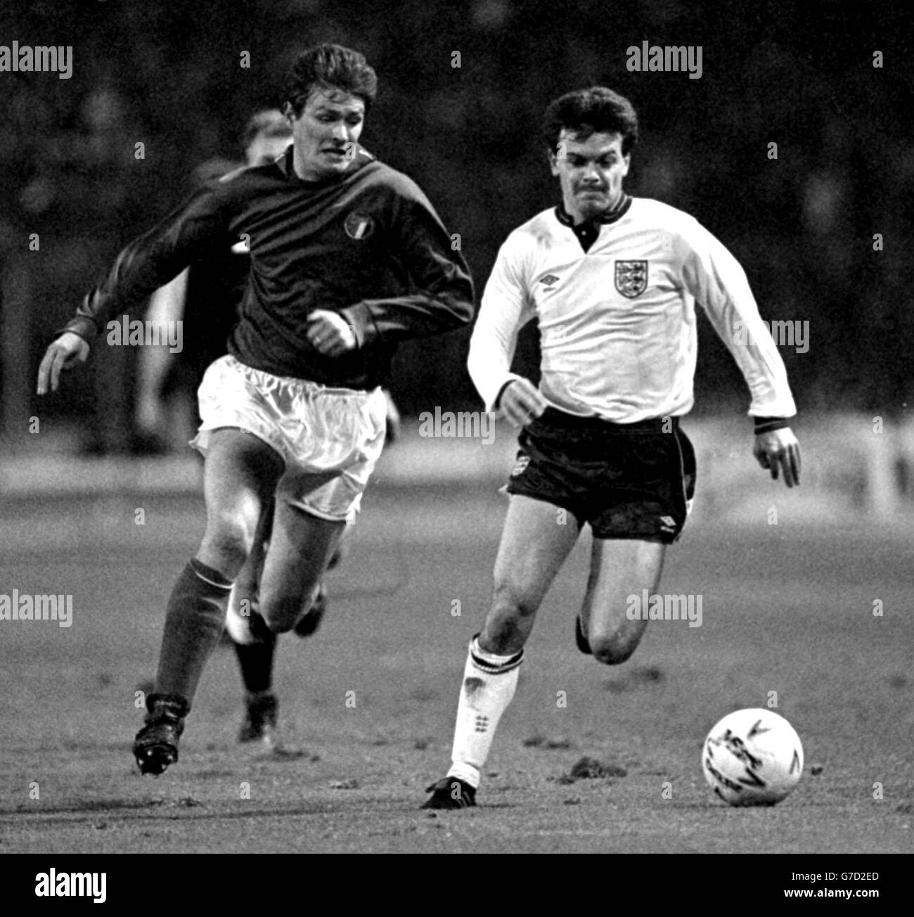 Steve hodge nottingham forest Black and White Stock Photos & Images - Alamy