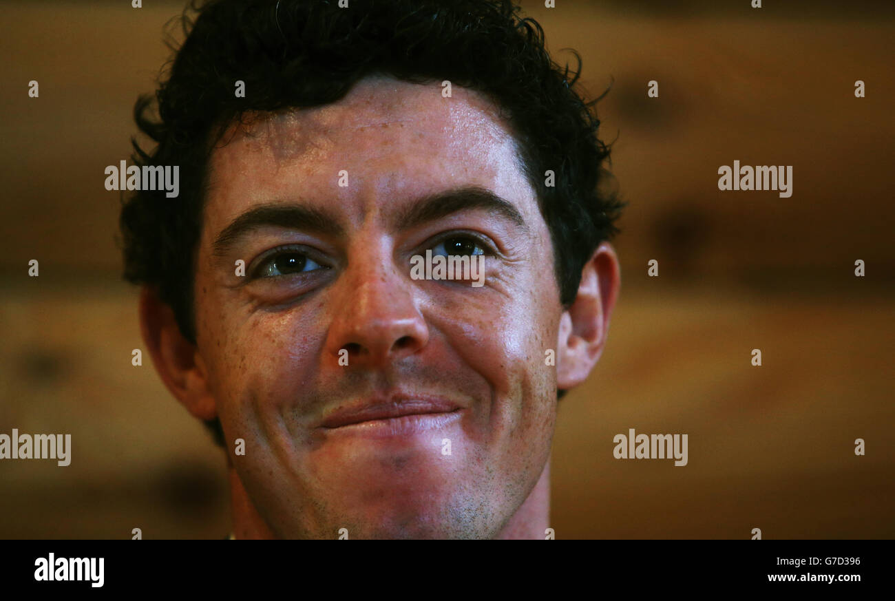 Rory mcilroy launch daisy lodge hi-res stock photography and images - Alamy