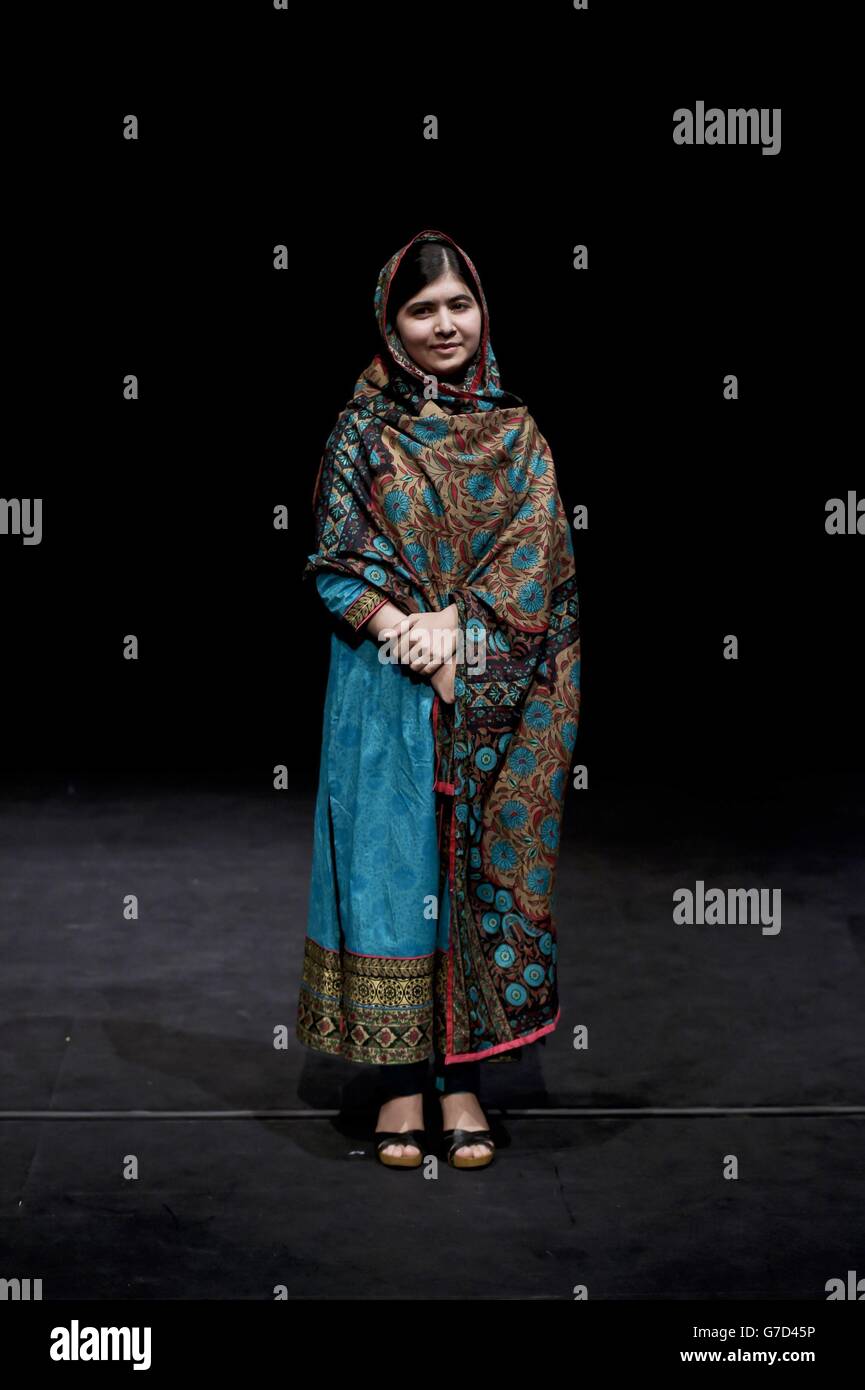 Education campaigner malala yousafzai hi-res stock photography and ...