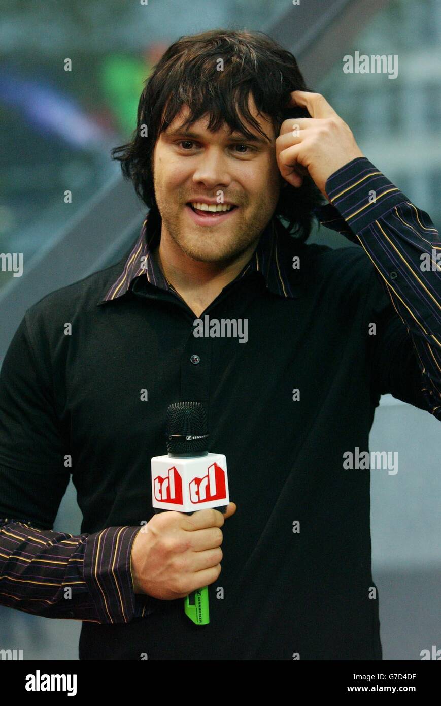 Singer Daniel Bedingfield during his guest appearance on MTV's TRL ...