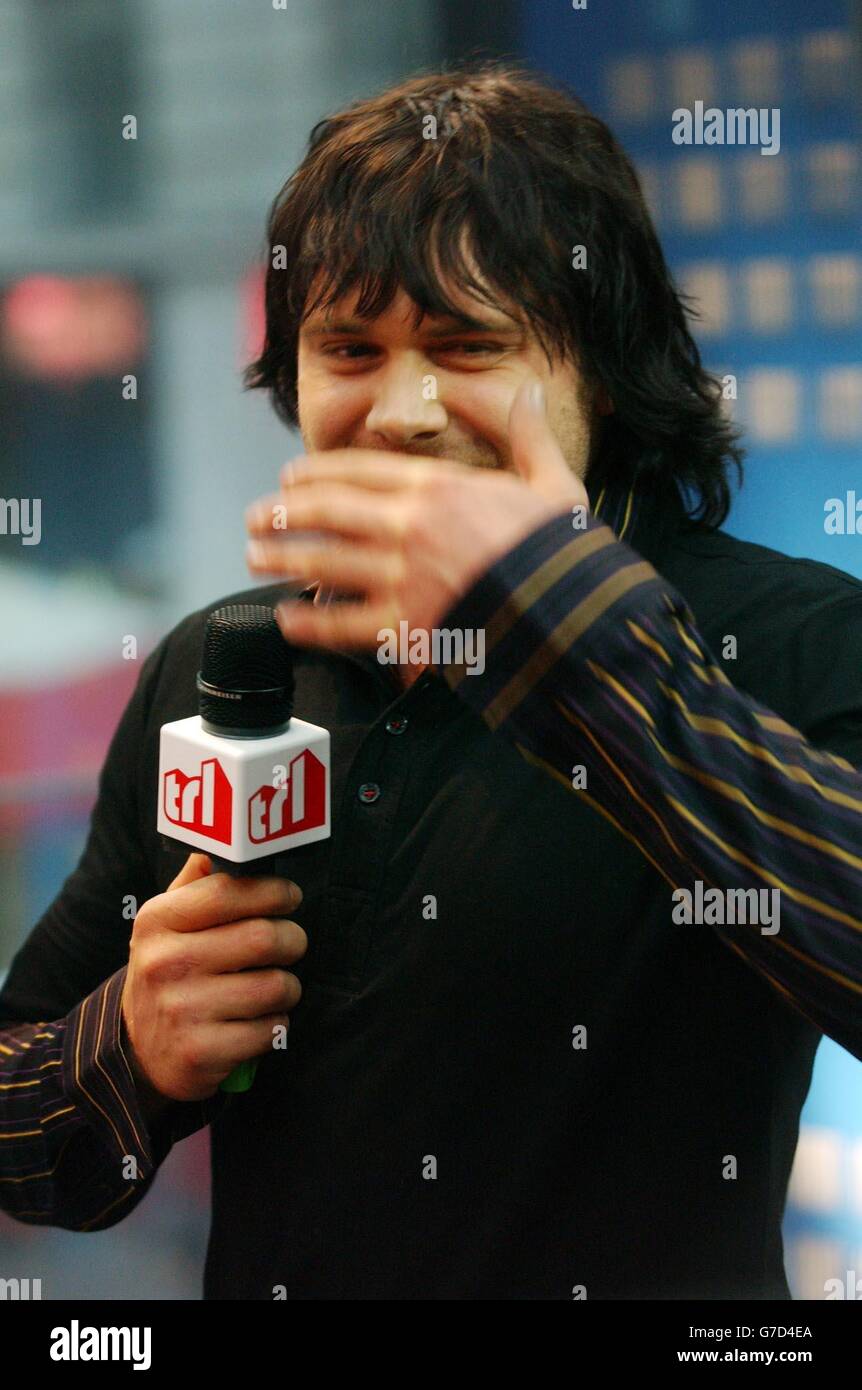 Singer Daniel Bedingfield during his guest appearance on MTV's TRL ...