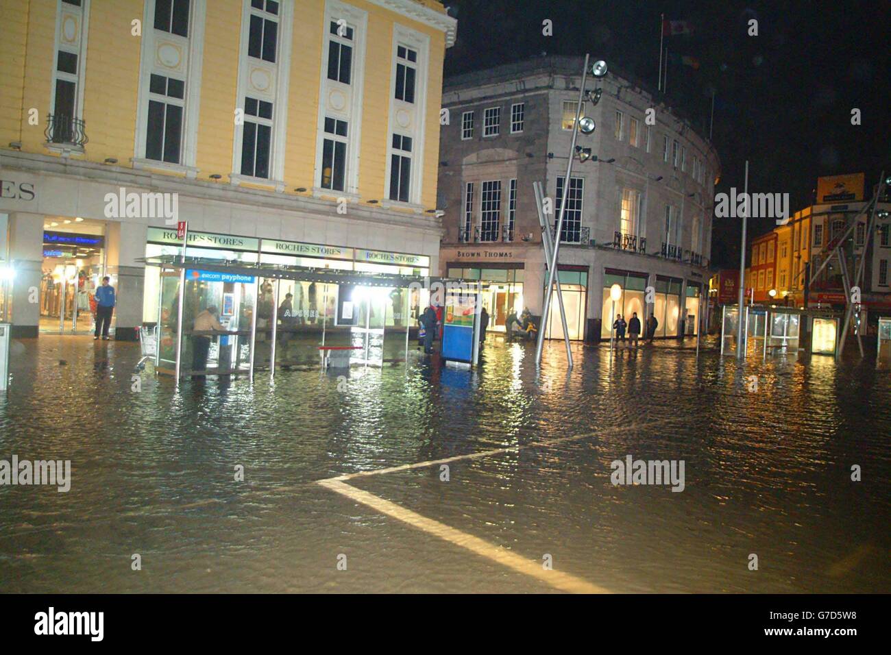 Spent water hi-res stock photography and images - Alamy