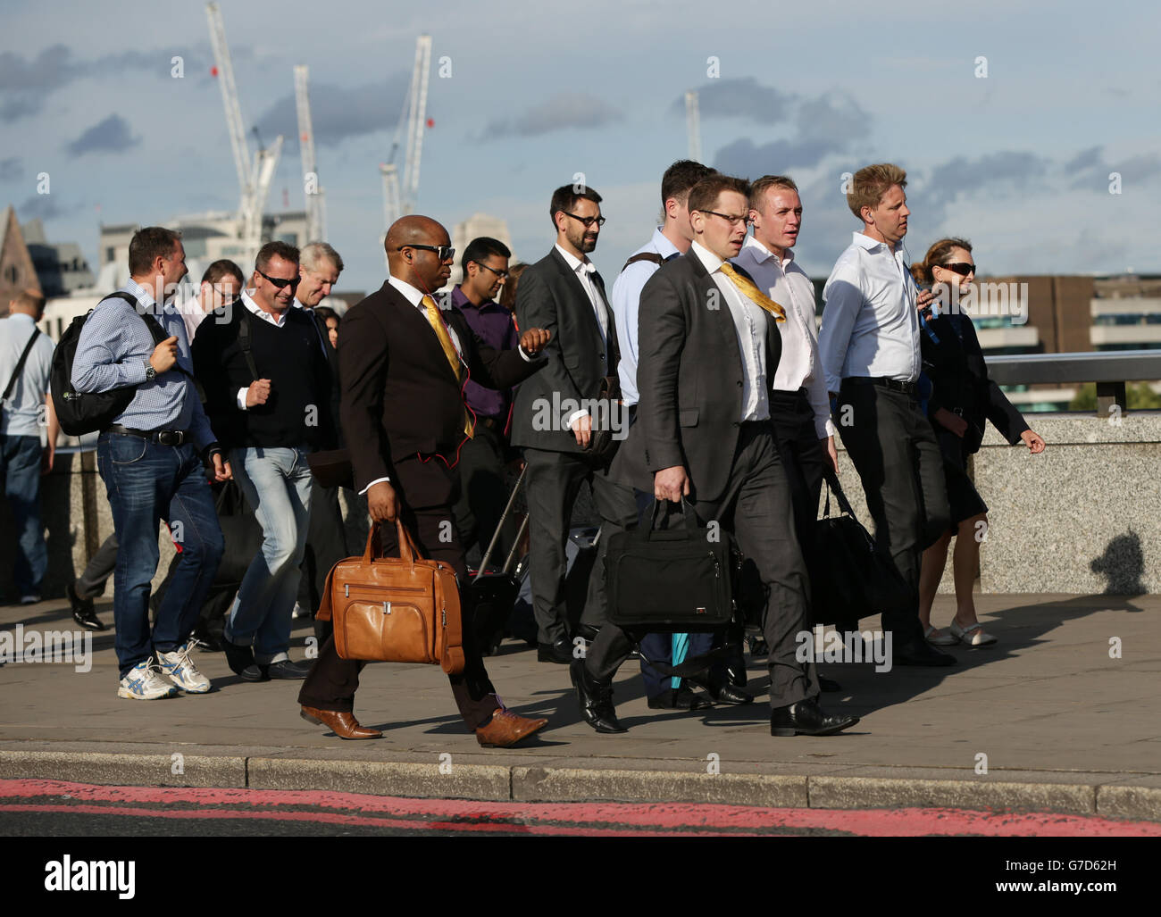 London Bridge Commuters Stock Photo - Alamy