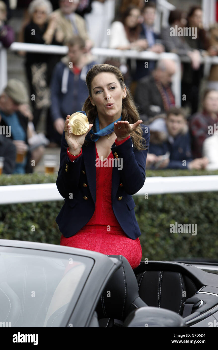 Amy williams mbe at ascot racecourse hi-res stock photography and ...
