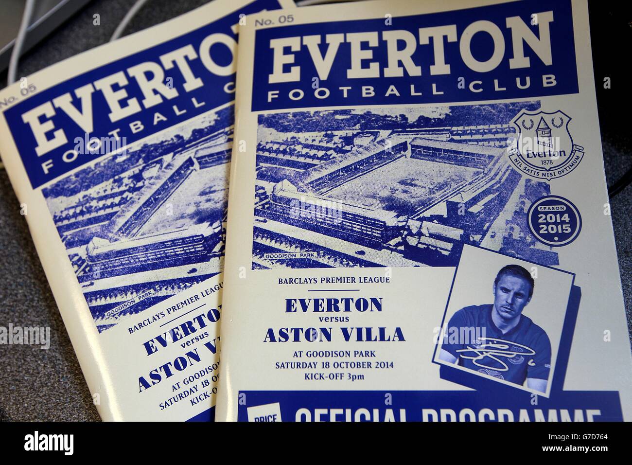The retro cover of everton match day program hi-res stock photography ...