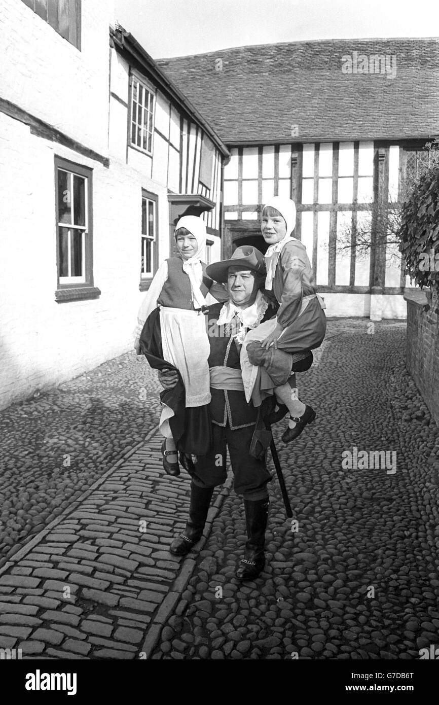 900 years ago hi-res stock photography and images - Alamy