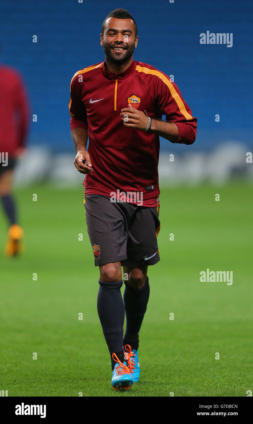 Ashley cole roma hi-res stock photography and images - Alamy