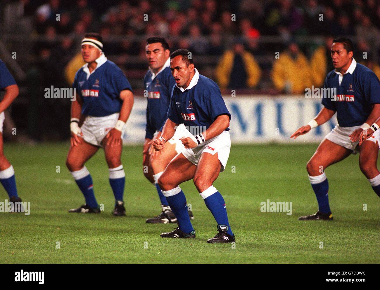 Rugby. Ireland v Western Samoa. The Western Samoa Haka Stock Photo - Alamy