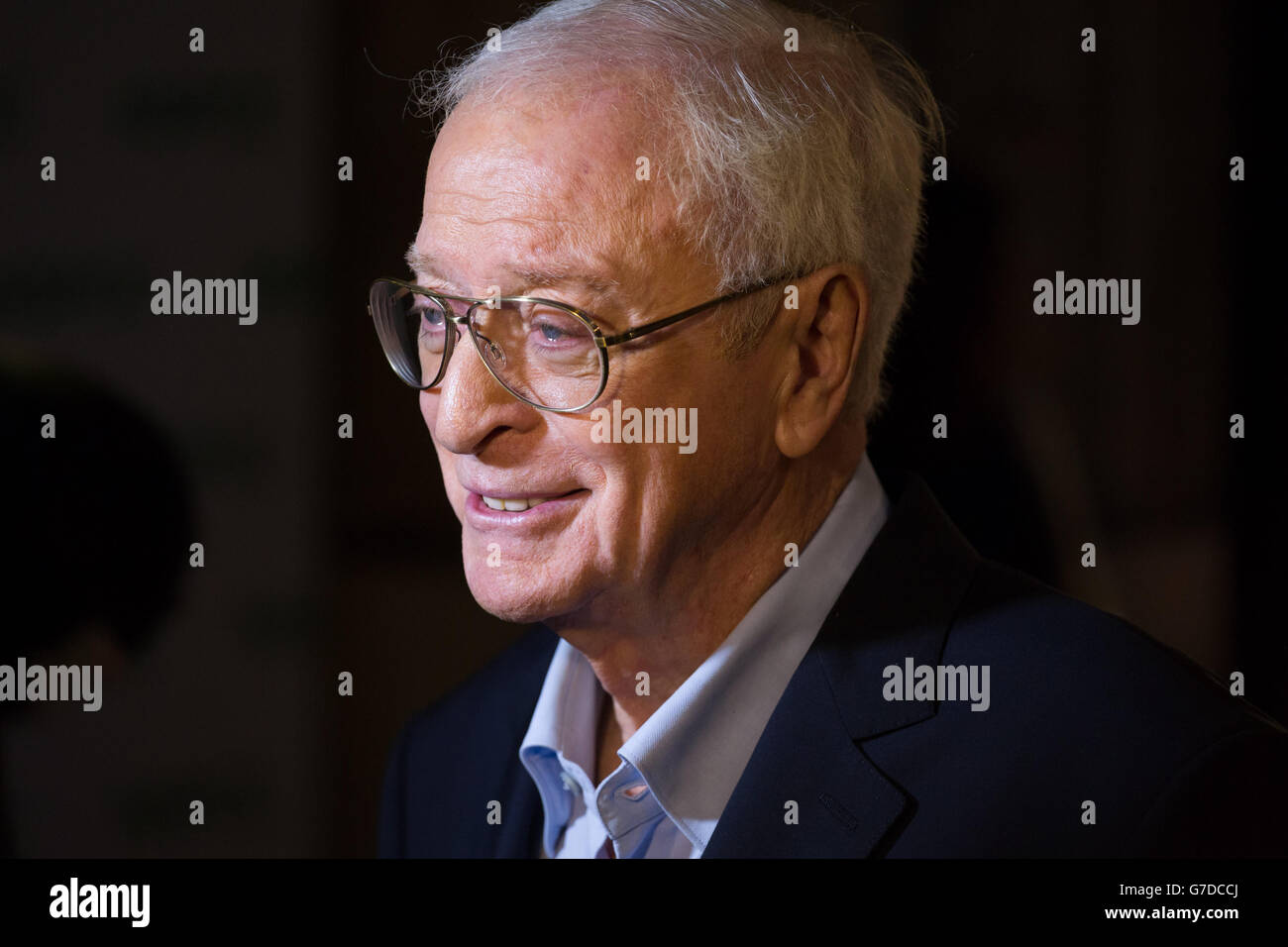 Sir michael caine interview hi-res stock photography and images - Alamy