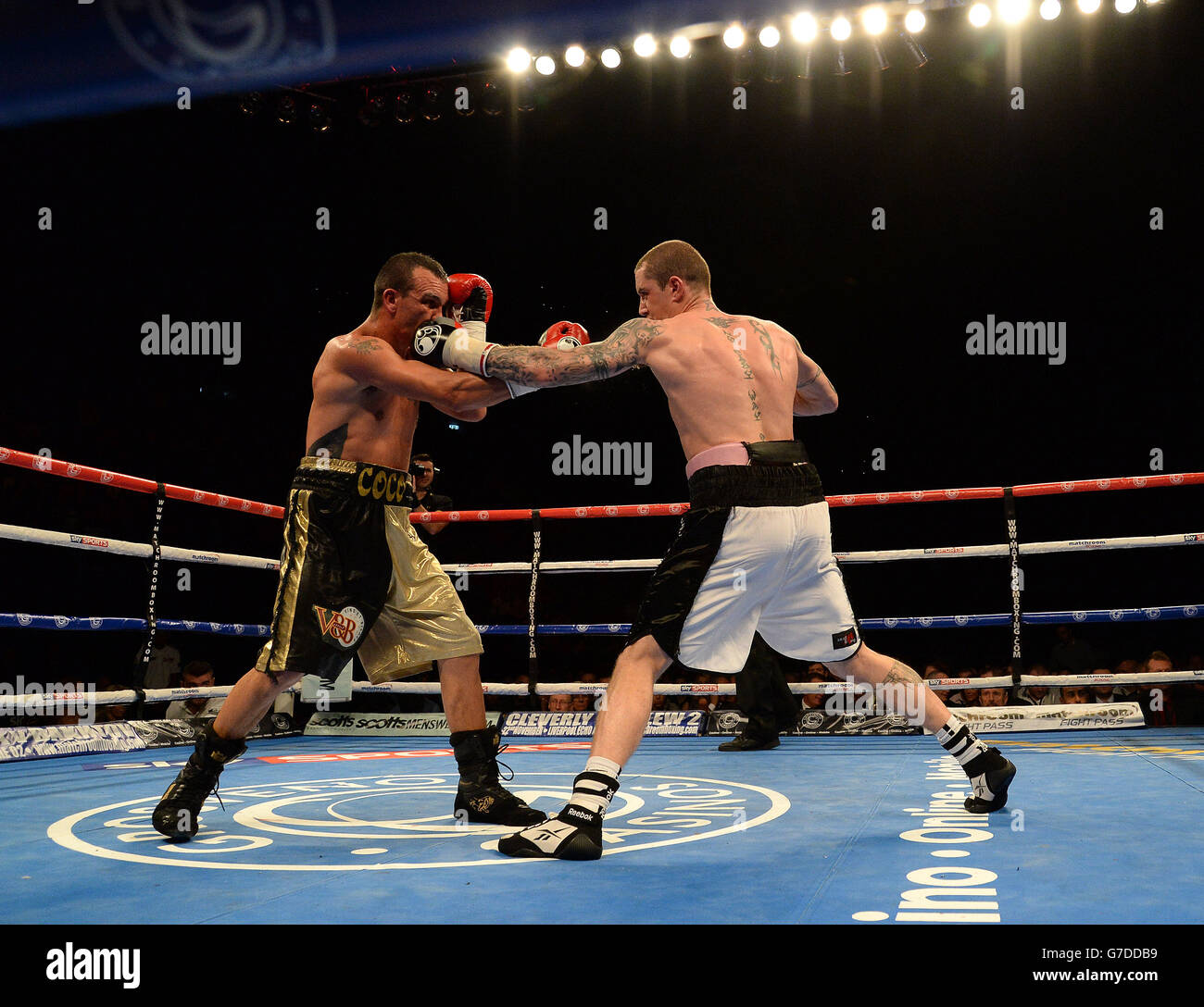 Boxing - Leeds First Direct Arena Stock Photo - Alamy