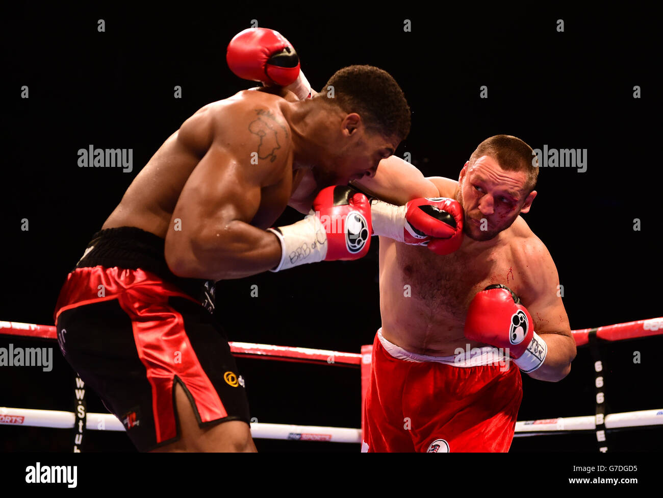 Boxing - Anthony Joshua v Denis Bakhtov - O2 Arena Stock Photo - Alamy
