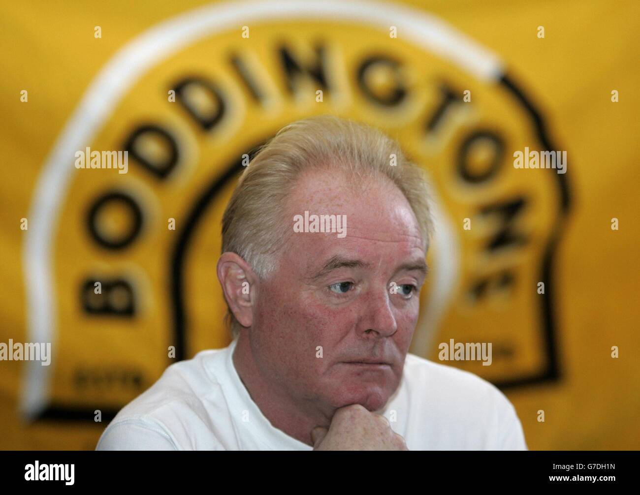 Bruce jones from coronation hi-res stock photography and images - Alamy