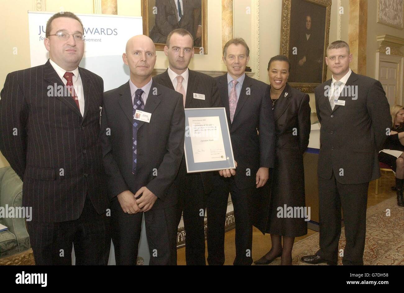 Simon charnock hi-res stock photography and images - Alamy