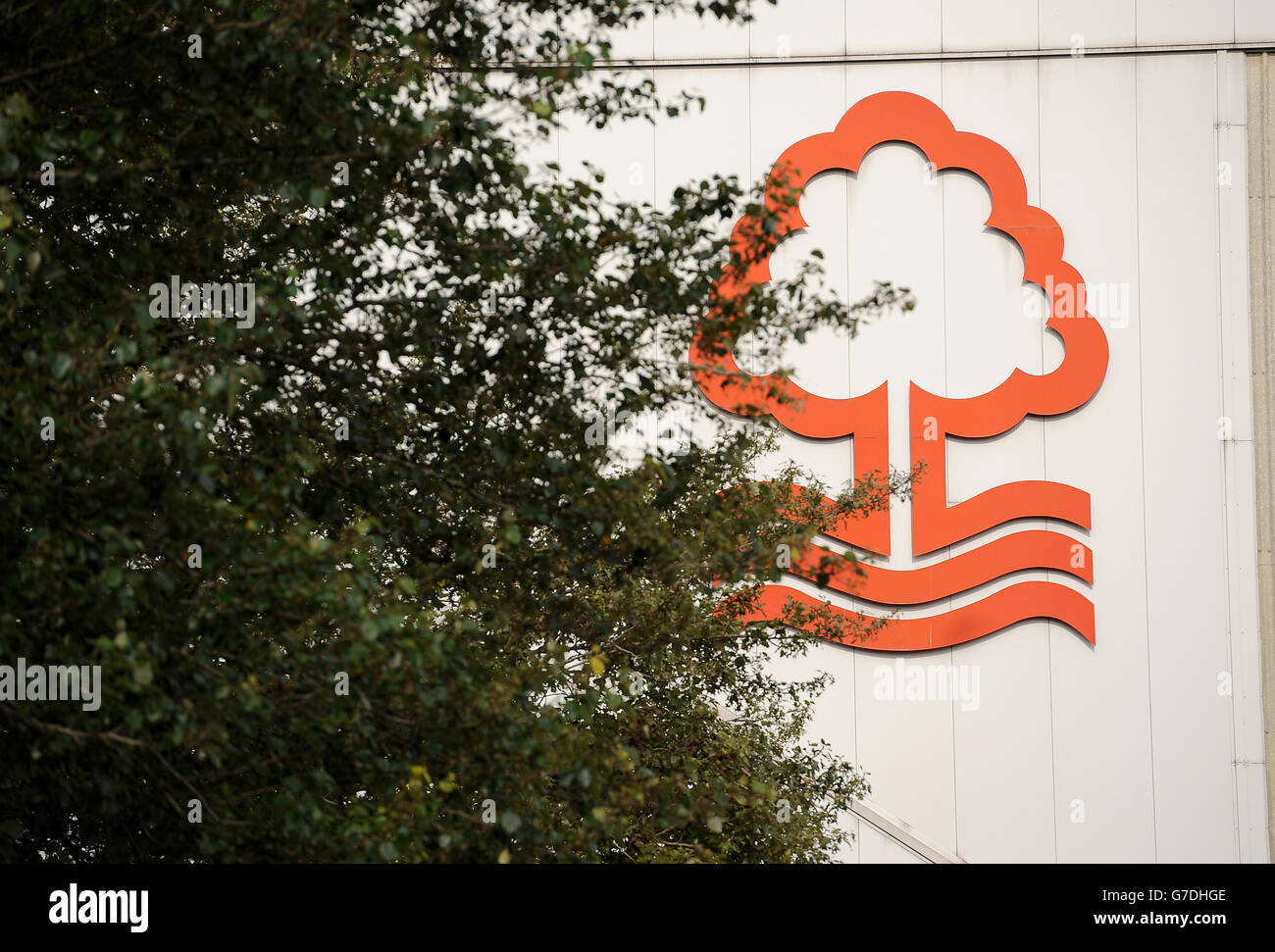 Nottingham forest football logo hi-res stock photography and images - Alamy