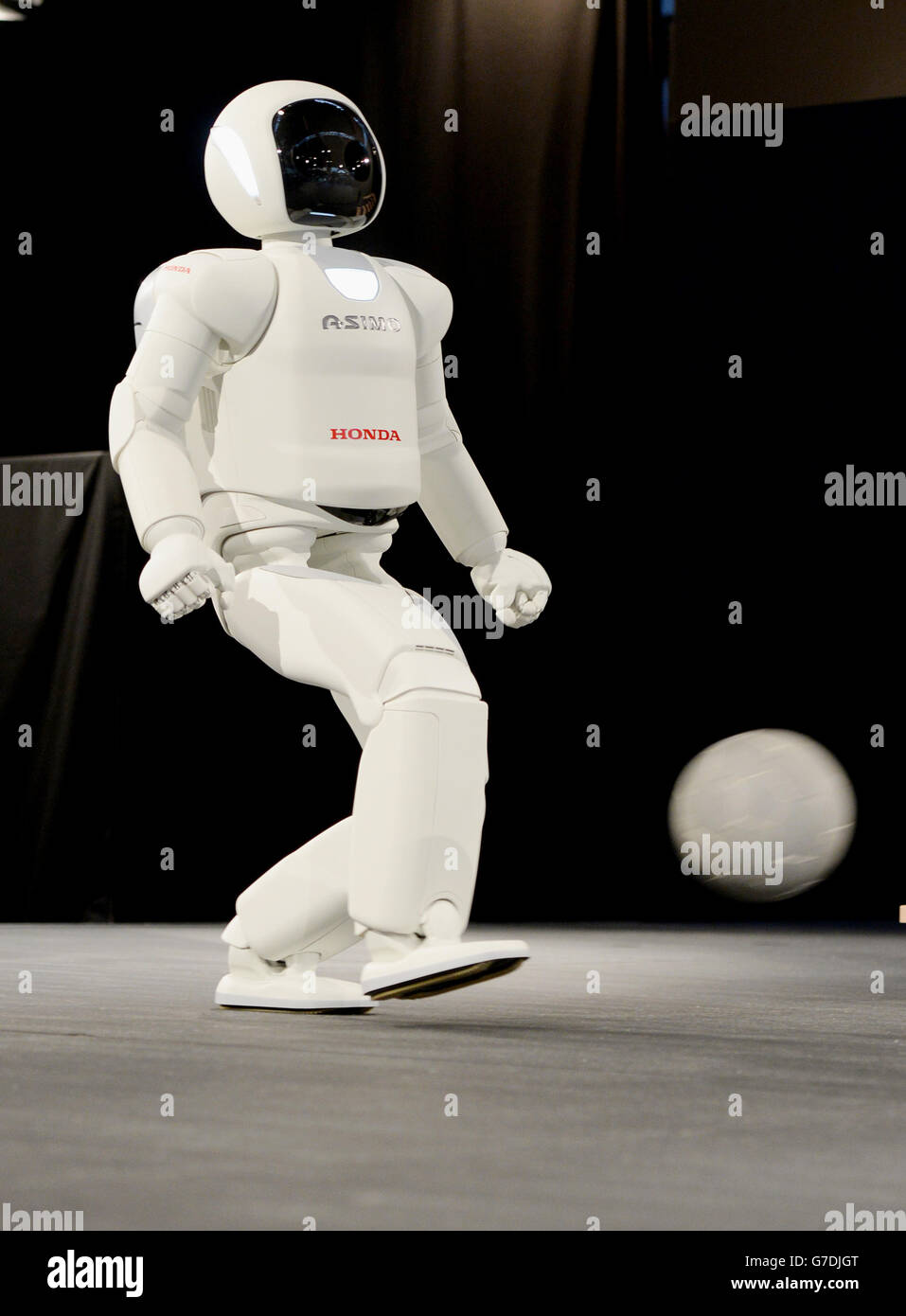 Honda’s asimo hi-res stock photography and images - Alamy