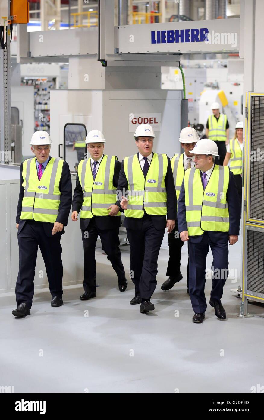 (left to right) Prime Minister David Cameron, Chairman Managing ...