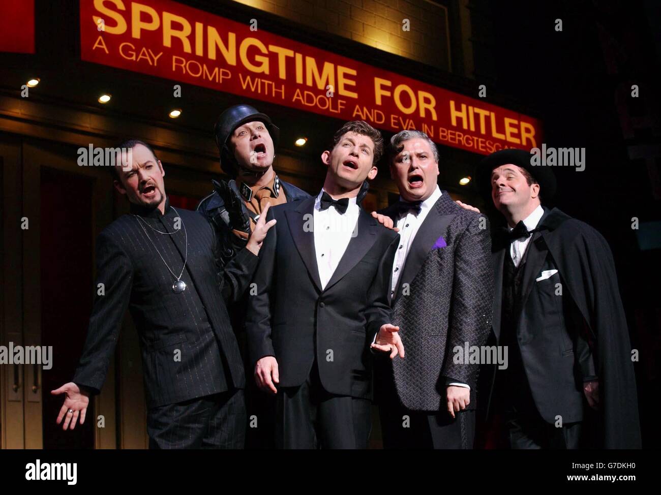 (From left to right) Richard Dreyfus, Hadrian Delacy, Lee Evans ...