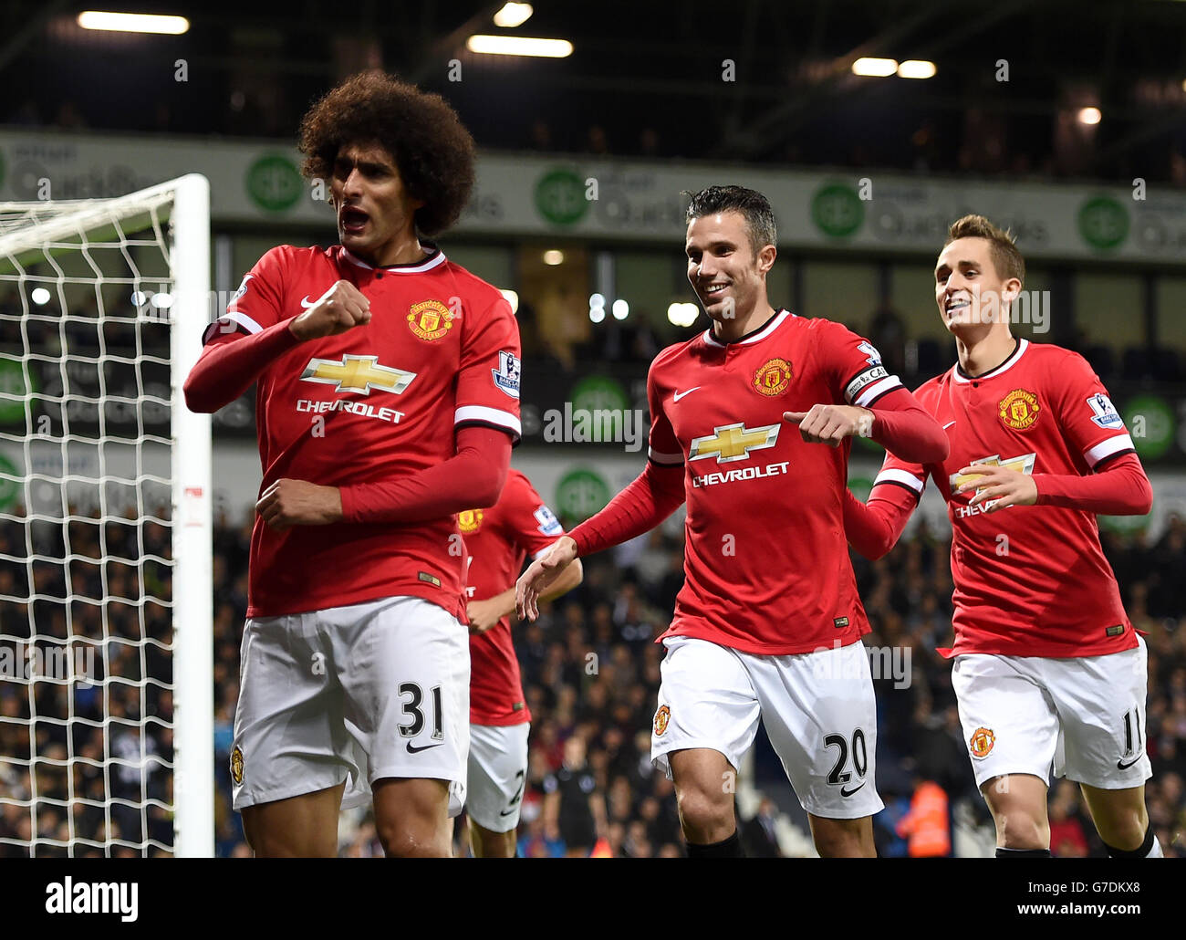 Manchester United's Marouane Fellaini celebrates scoring his sides ...