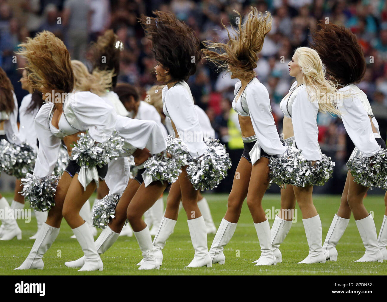 Oakland raiderettes hi-res stock photography and images - Alamy
