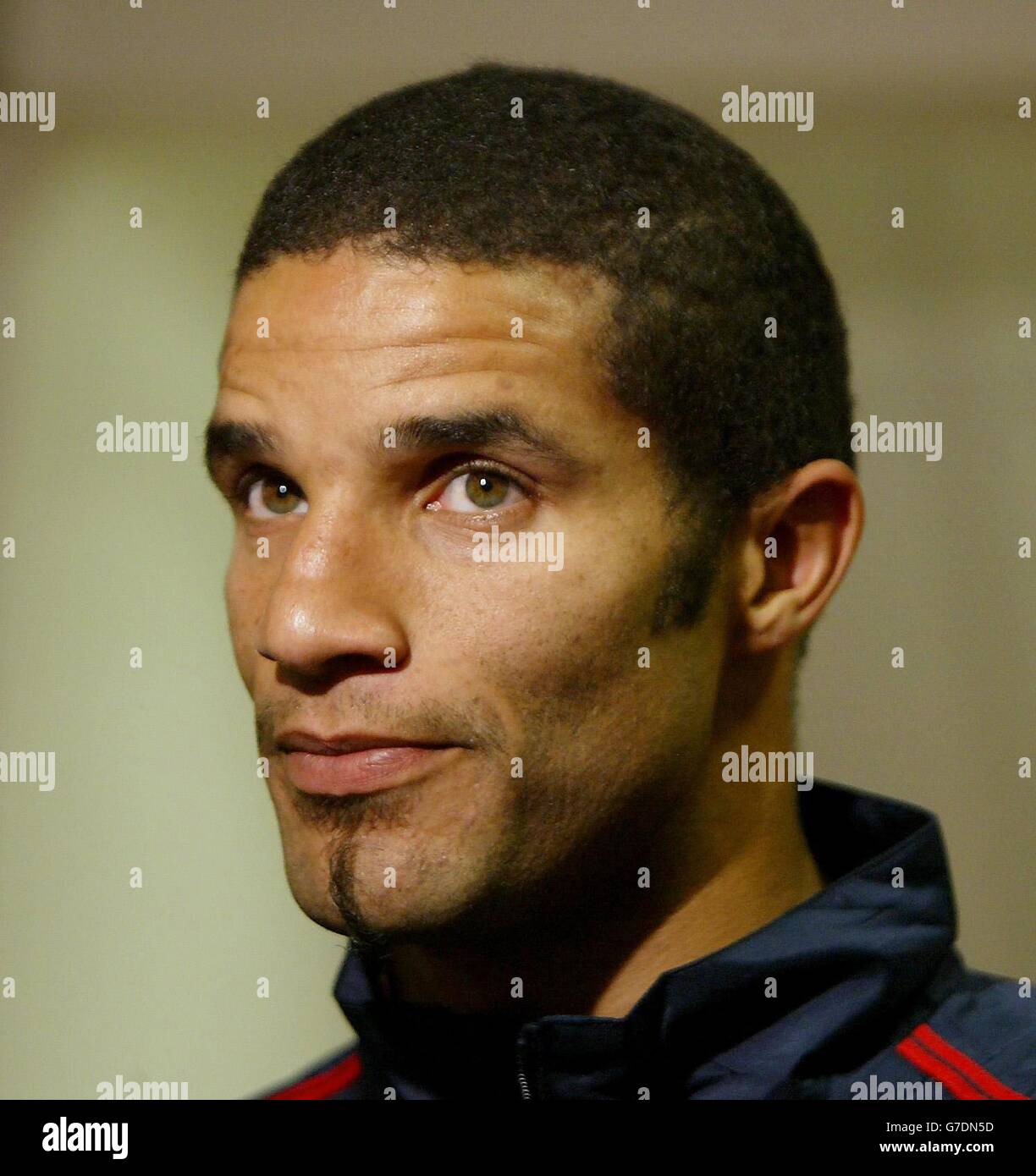 Head head shot sport football david james hi-res stock photography and ...
