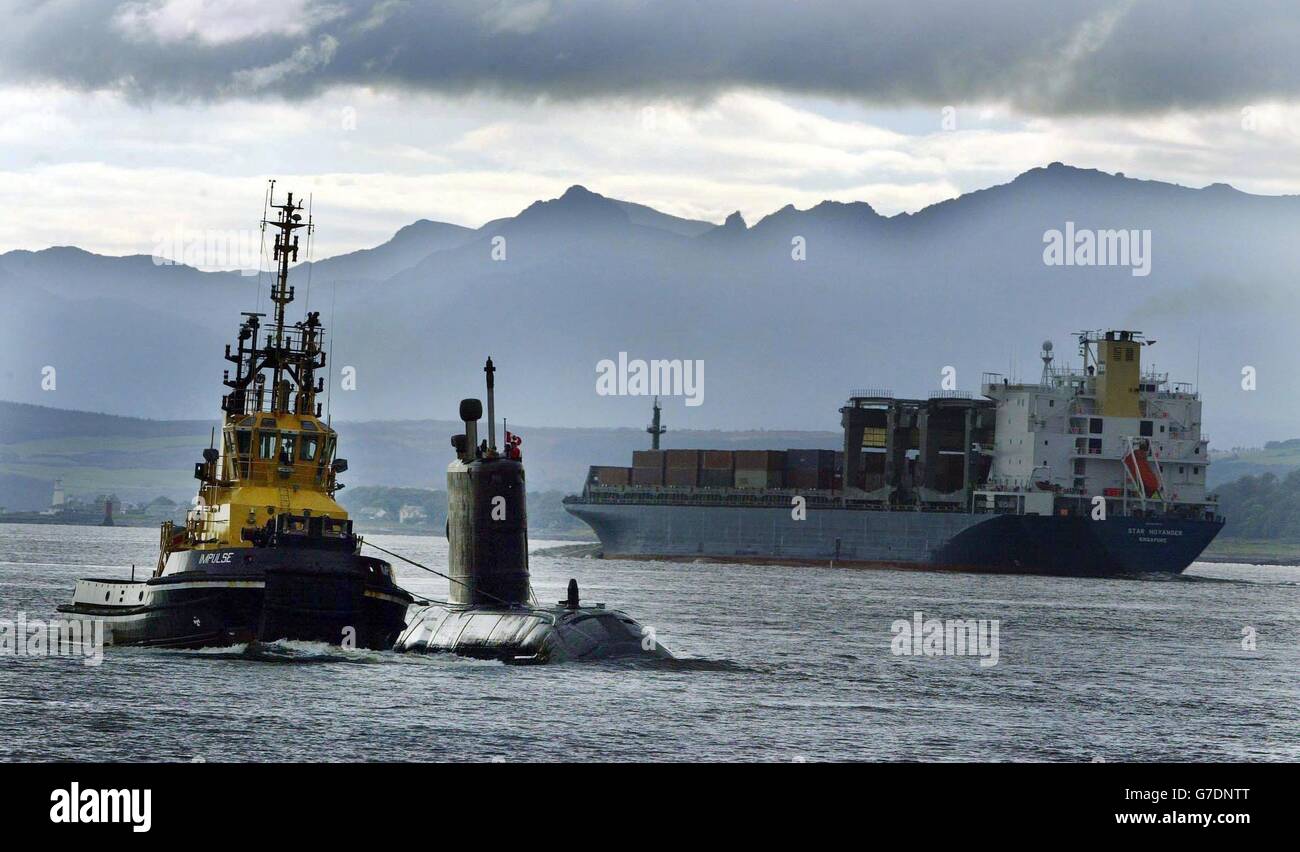 Hmcs chicoutimi hi-res stock photography and images - Alamy