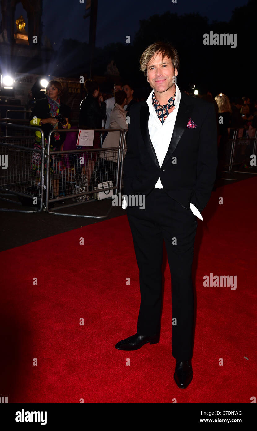 Steve Norman attending the premiere of Soul Boys of the Western World ...