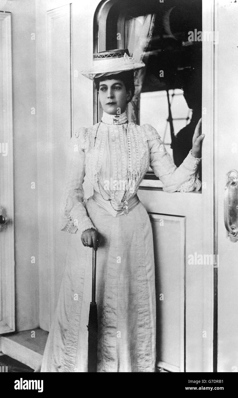 Queen alexandra wife edward vii Black and White Stock Photos & Images ...