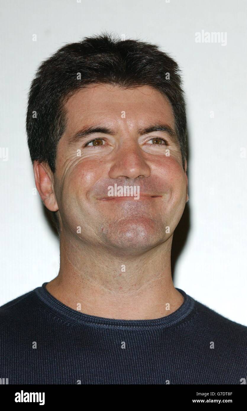 The Simpsons Tv Stock Photos & The Simpsons Tv Stock Images - Alamy