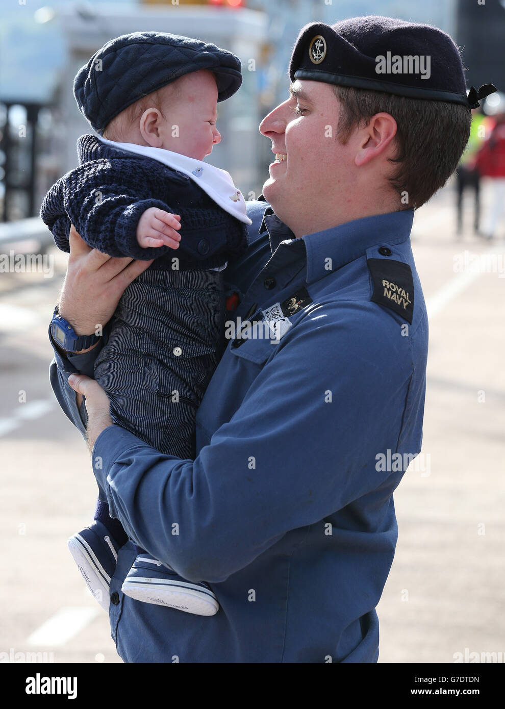 Submariner Callum Sweeney from Livingston with son Noah (5 months ...