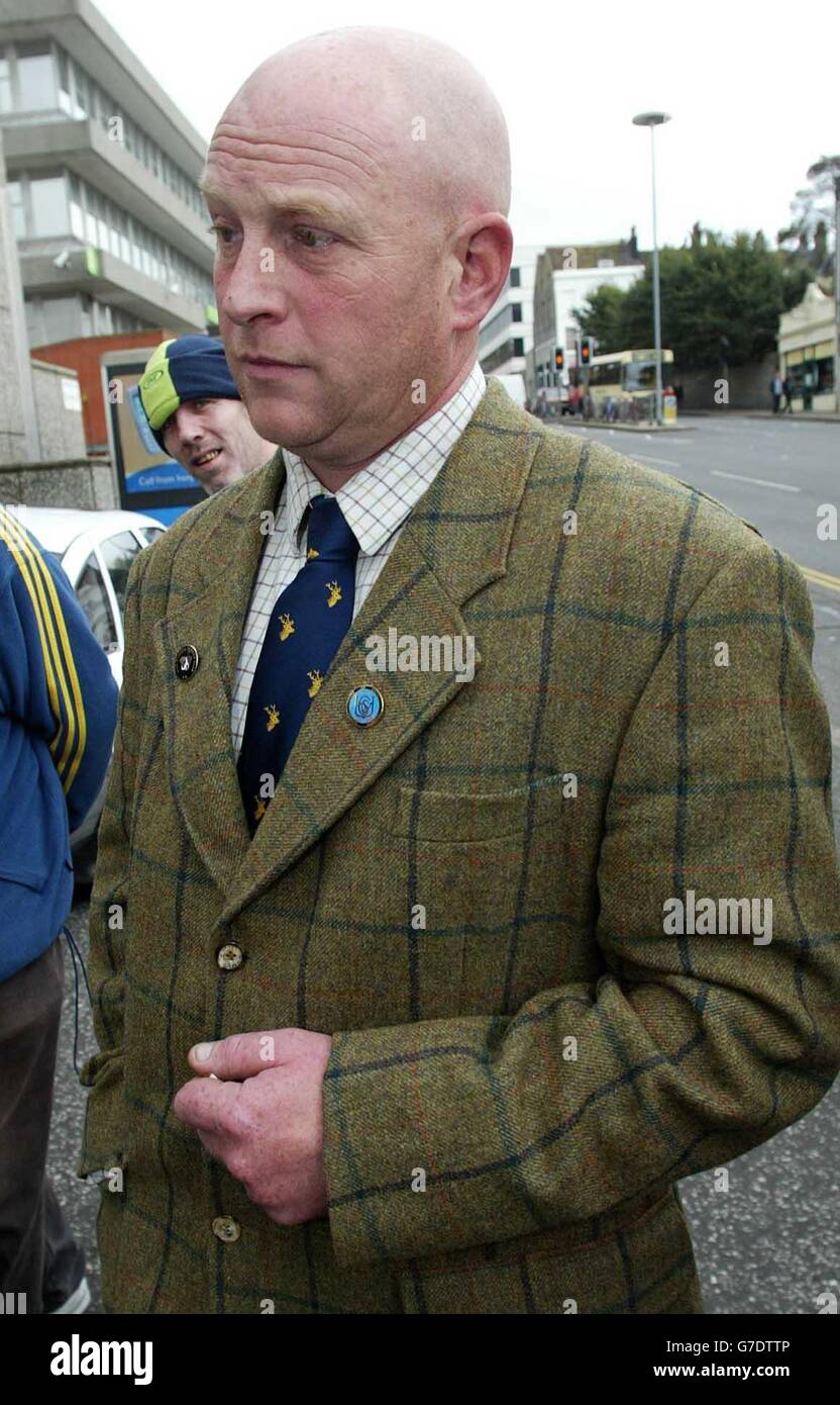 Courts social hunting protester law legal jamie butcher hi-res stock ...