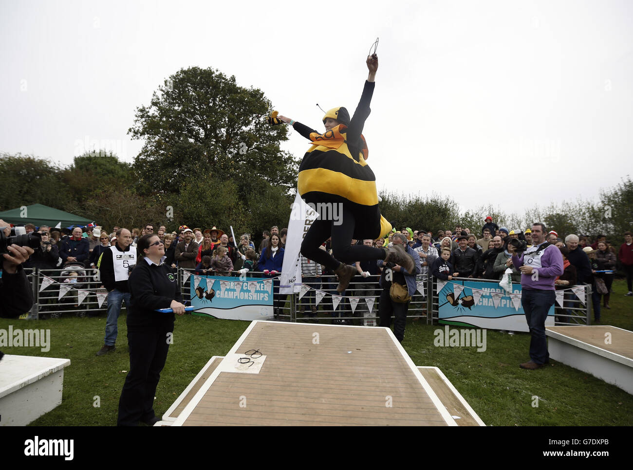 Stephanie Withall (dressed as a bee) beats Jenny Cooper to become the ...