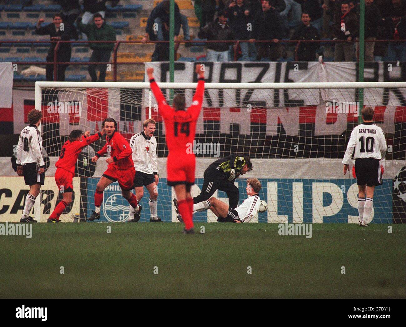 Rosenborg bk v ac milan hi-res stock photography and images - Alamy