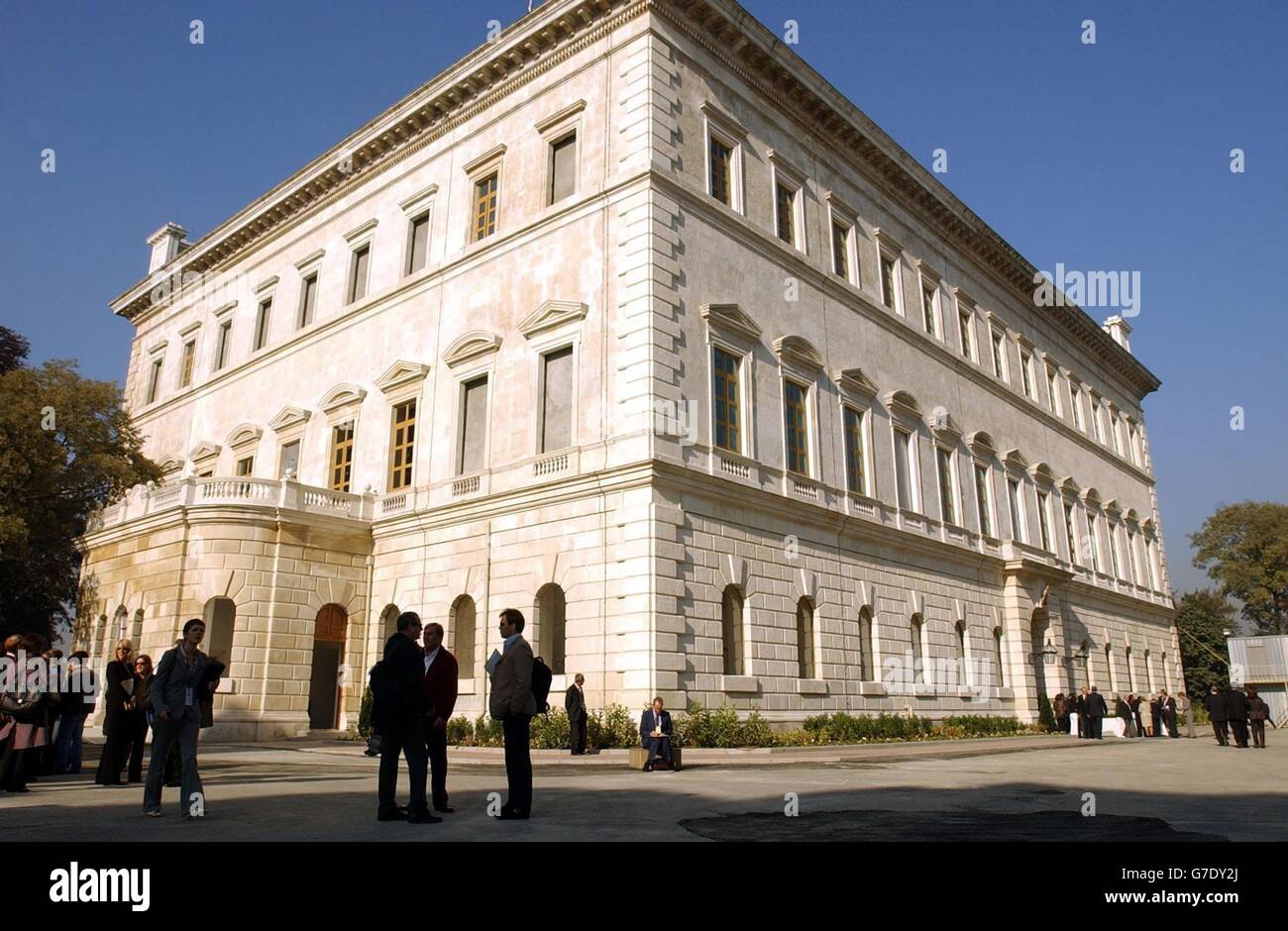 British Consulate Istanbul High Resolution Stock Photography and Images ...