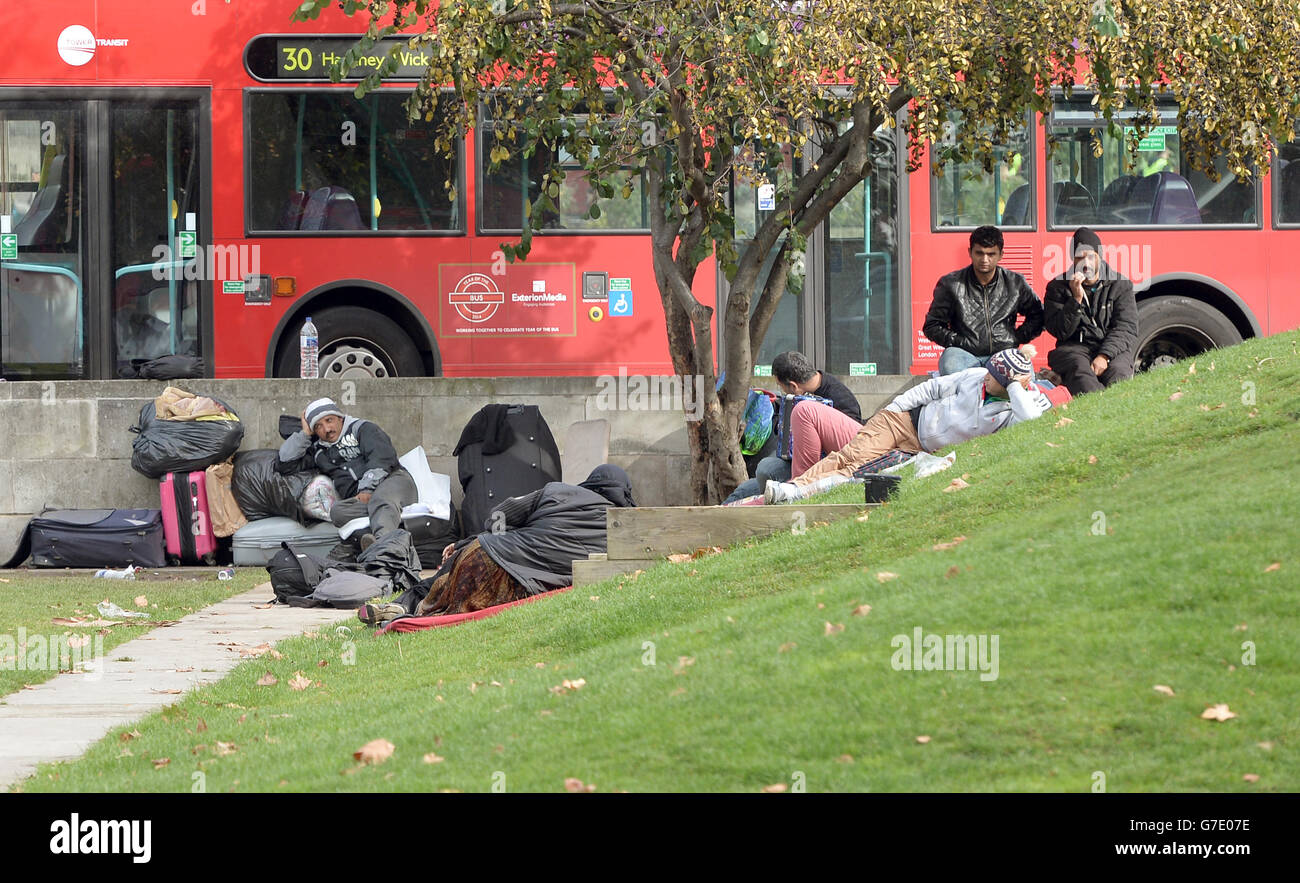 Romanian gypsies gypsy roma hi-res stock photography and images - Alamy
