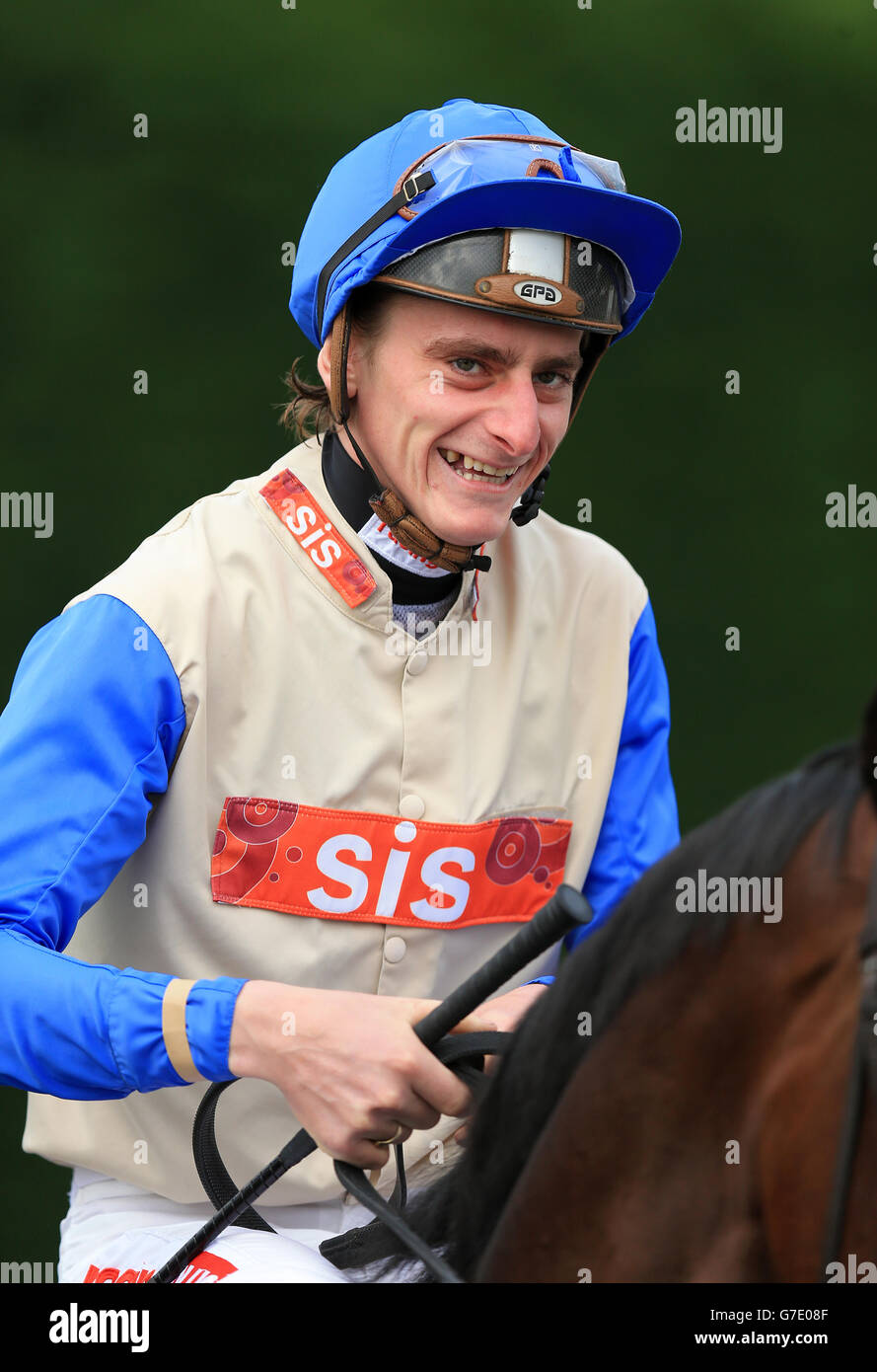 Horse racing nottingham racecourse hi-res stock photography and images ...