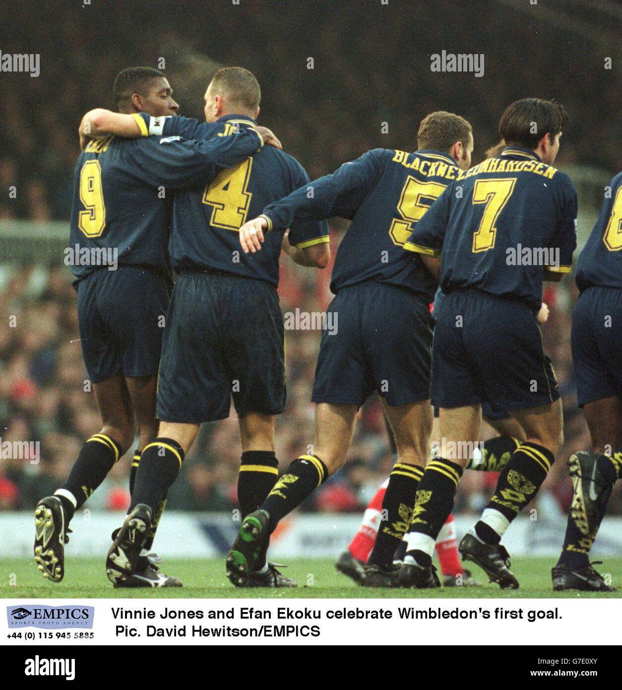 Wimbledons vinnie jones hi-res stock photography and images - Alamy