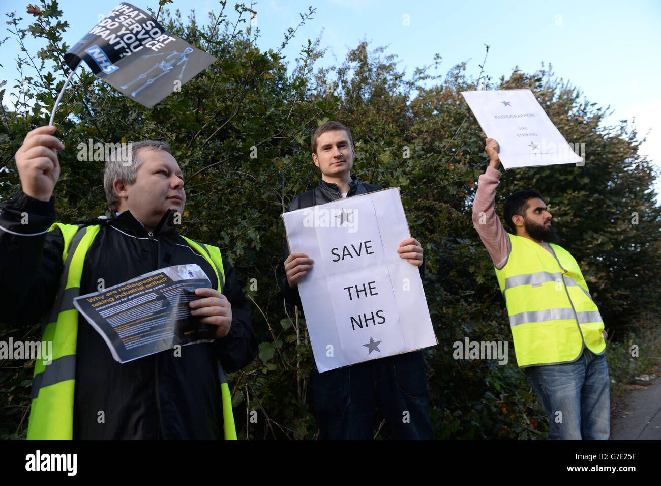 Health workers strike Stock Photo - Alamy
