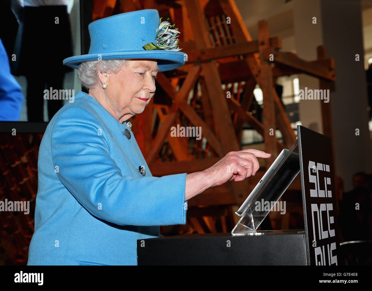 The Queen opens new gallery at the Science Museum Stock Photo - Alamy