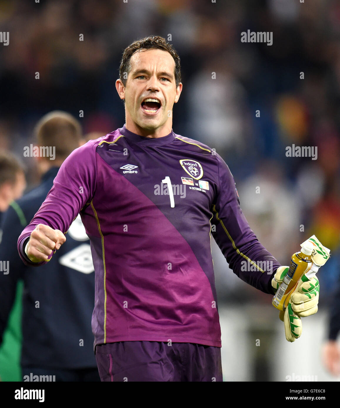 Republic of Ireland goalkeeper David Forde celebrates after the final ...