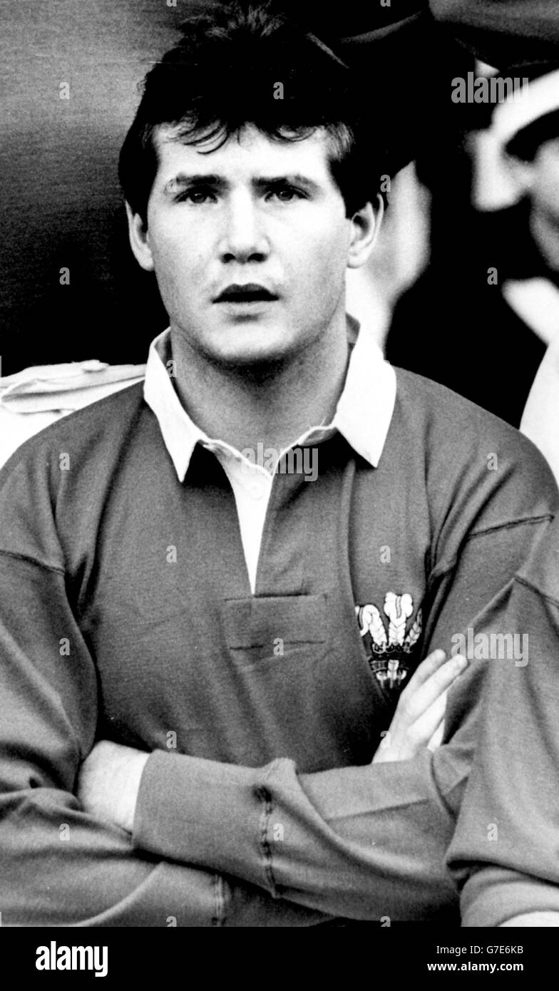 Welsh rugby union player hi-res stock photography and images - Alamy