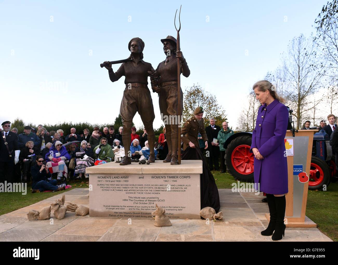 Women's Land Army and Women's Timber Corps memorial Stock Photo - Alamy