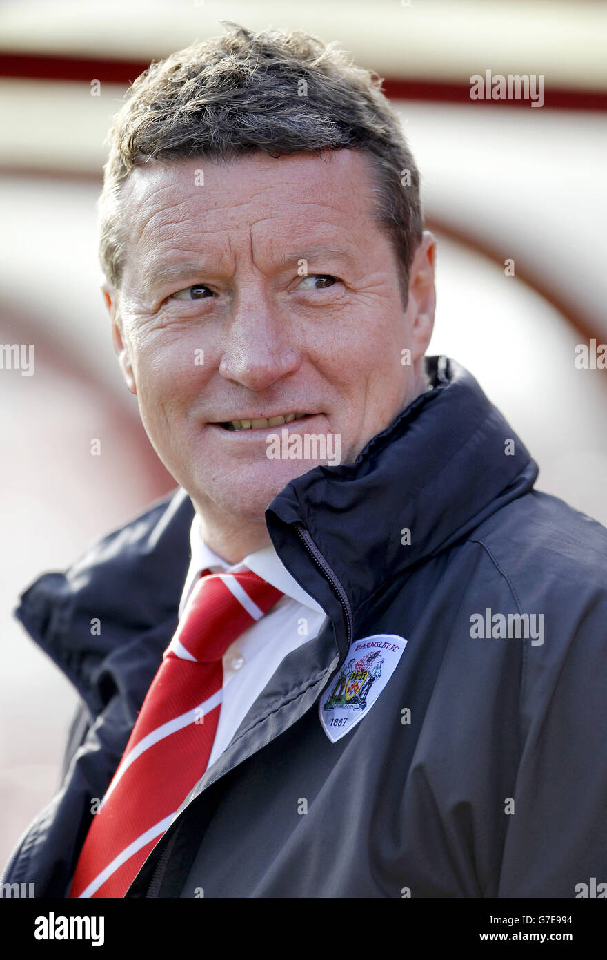 Barnsley manager danny wilson hi-res stock photography and images - Alamy
