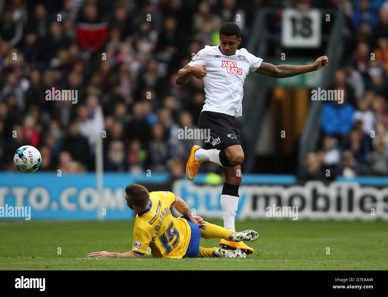Derby countys jordan ibe hi-res stock photography and images - Alamy