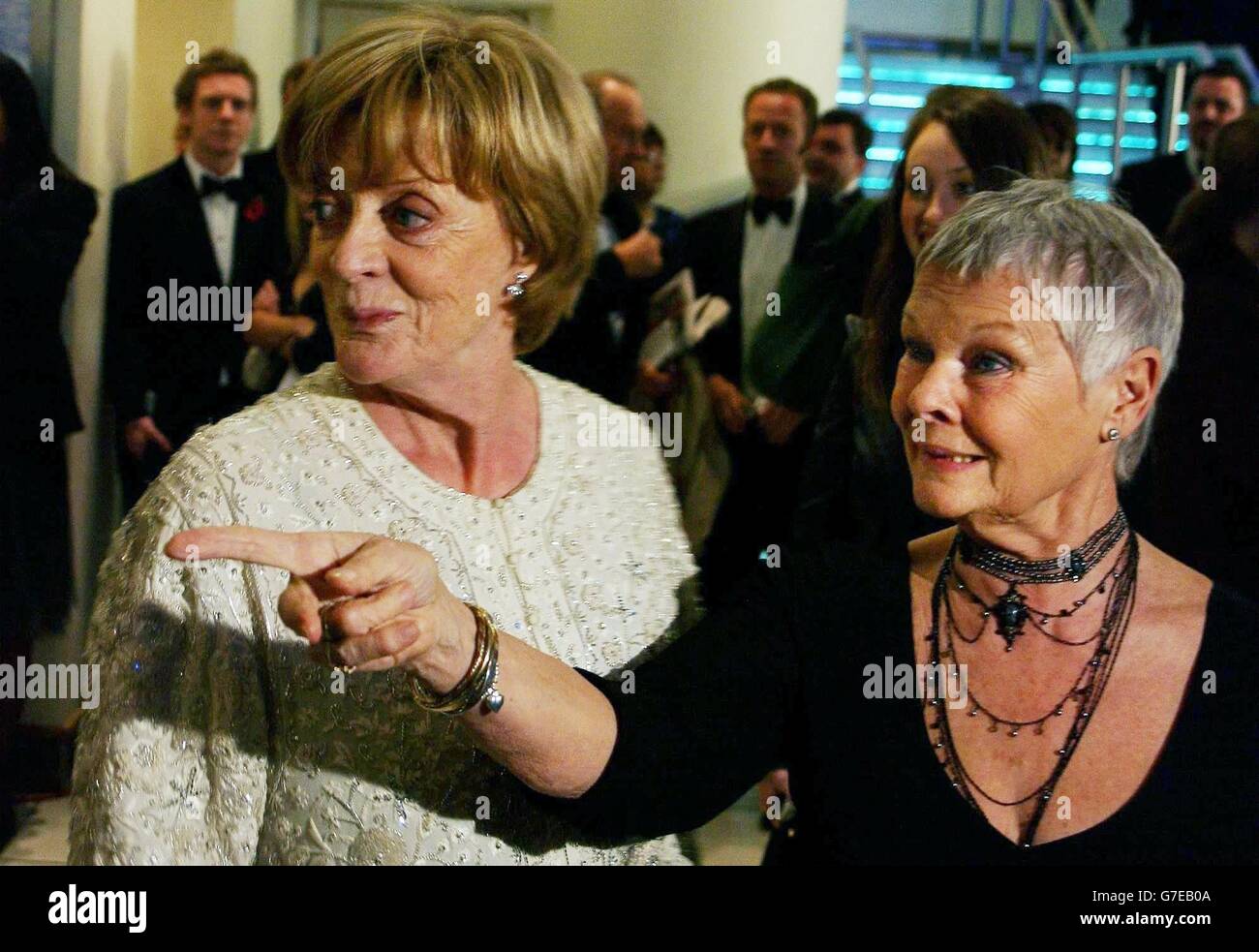 Stars of the film dame maggie smith left hi-res stock photography and ...