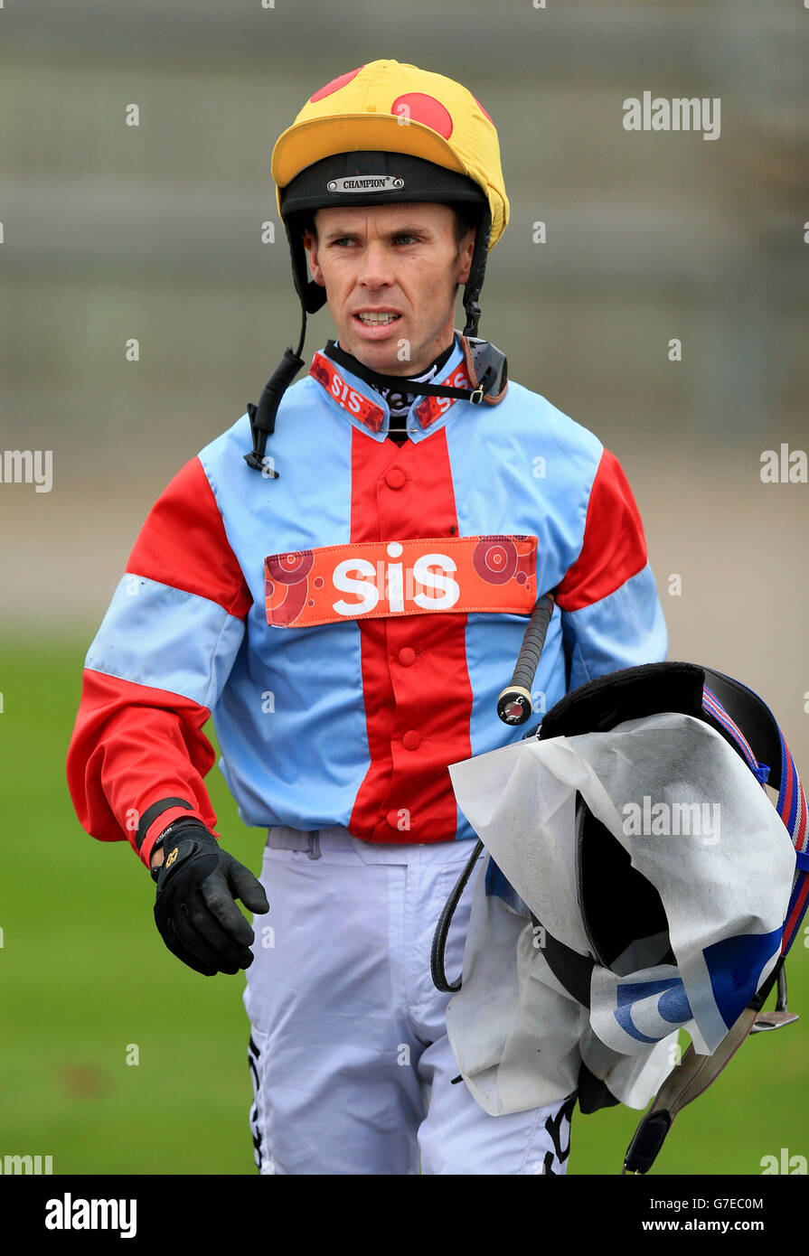 Horse Racing - Leicester Racecourse. Graham Lee, jockey Stock Photo - Alamy