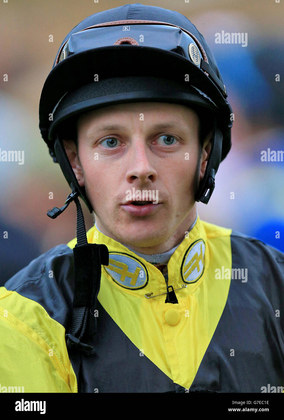 Horse Racing - Leicester Racecourse. Wayne Hogg, jockey Stock Photo - Alamy