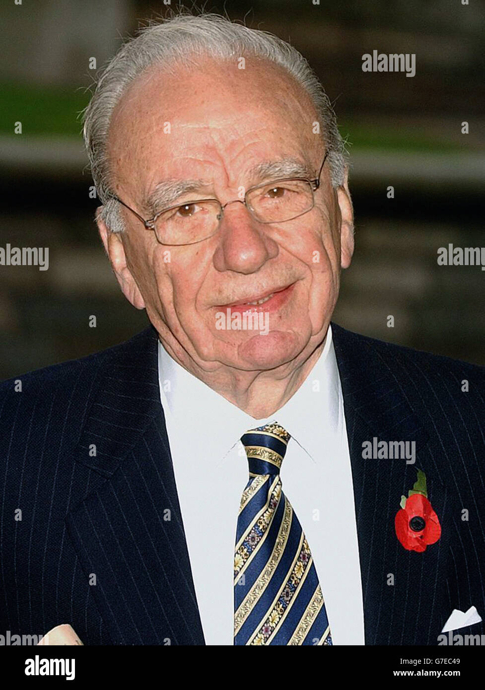 Rupert murdoch queen elizabeth hi-res stock photography and images - Alamy