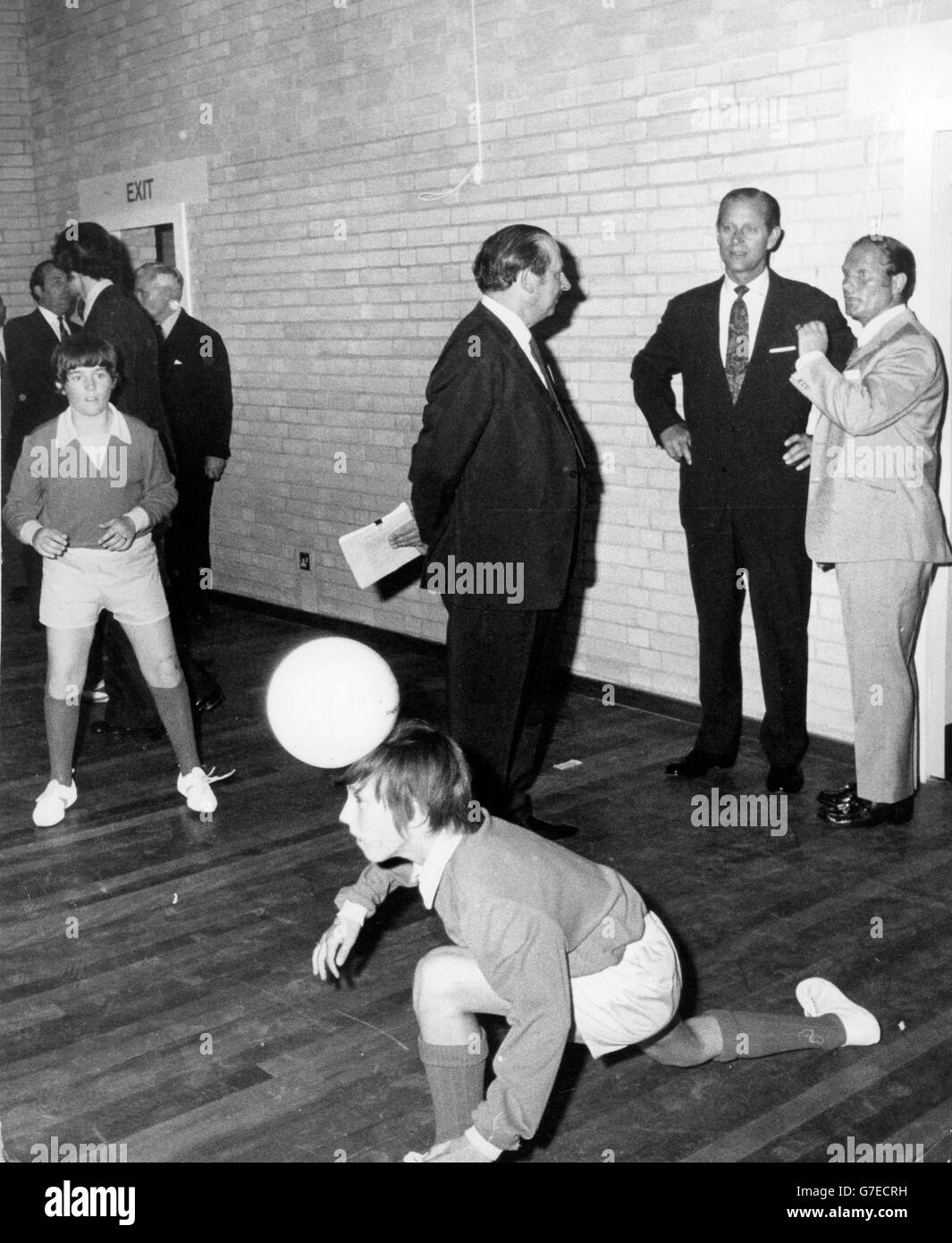 High road from london Black and White Stock Photos & Images - Alamy